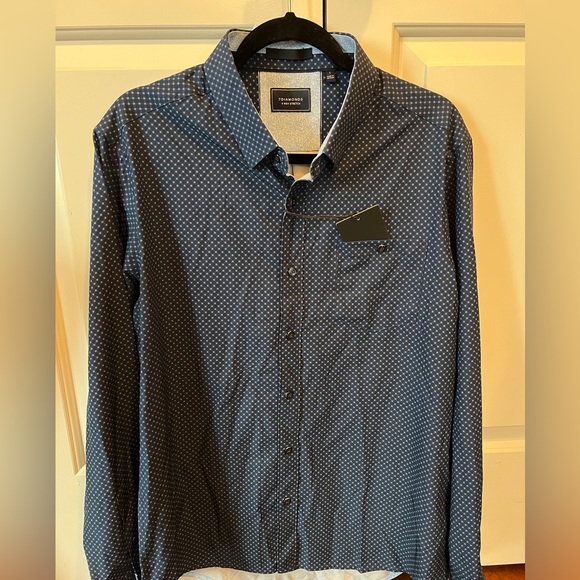 7 Diamonds | Shirts | 7 Diamonds Men 4 Way Stretch Long Sleeve | Poshmark
